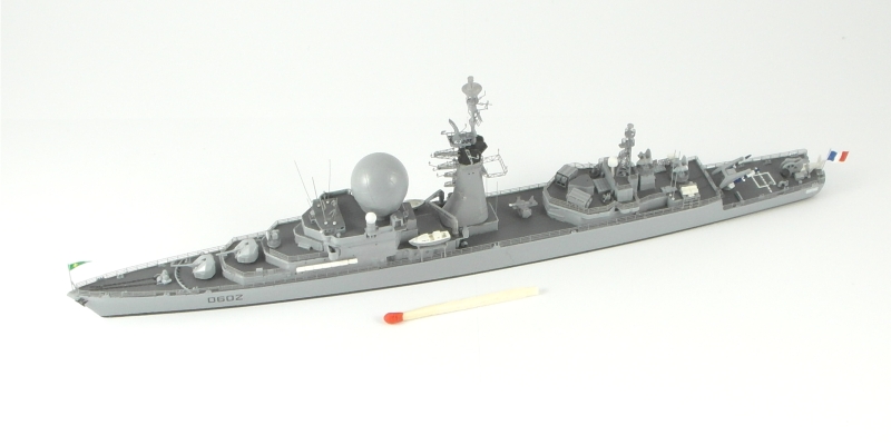 NNT Modell | Suffren (D602) 1990 French Frigate | online kaufen