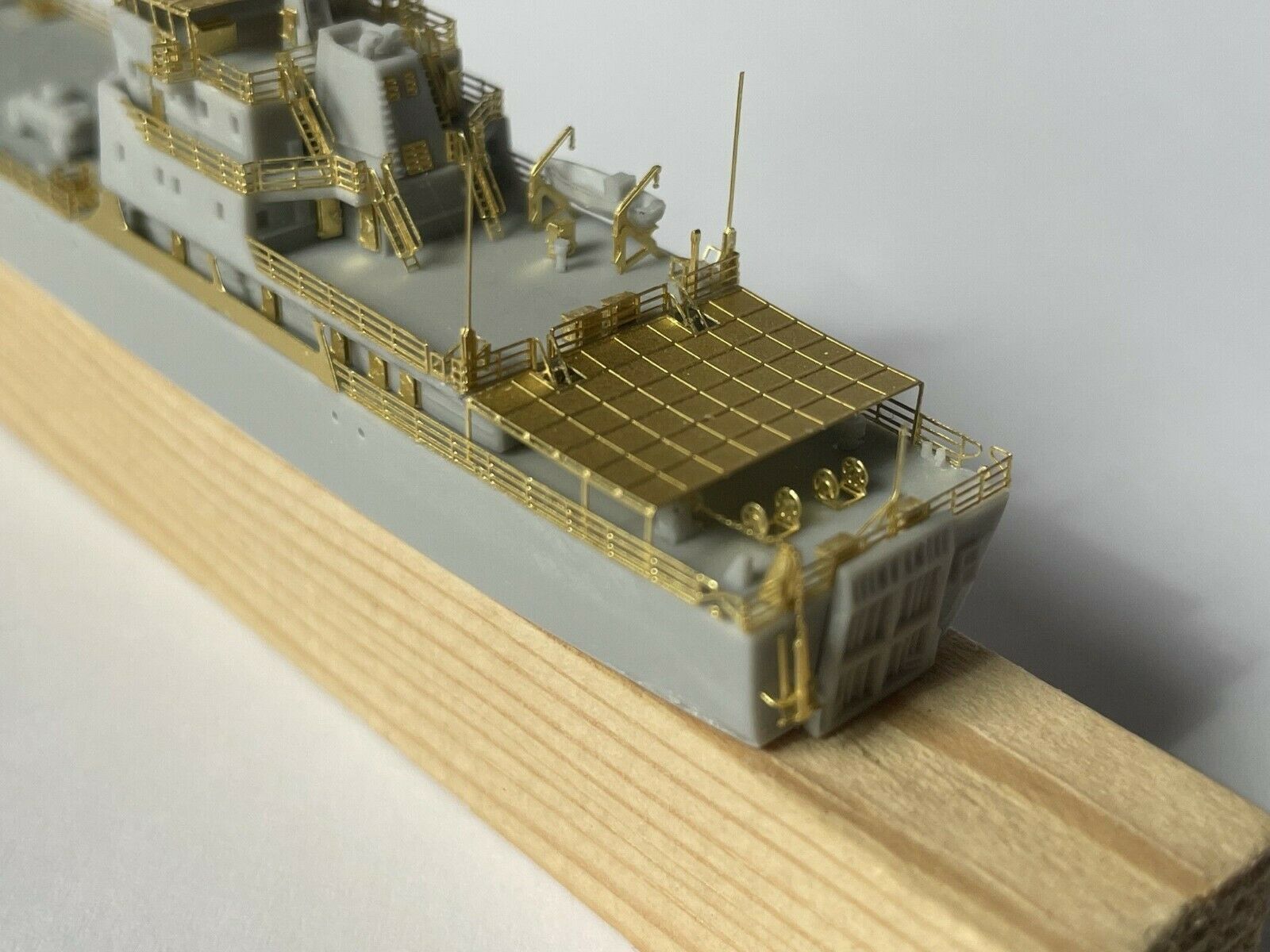 NNT Modell | PLAN Type 073A Yushu Class Medium Landing Ship | purchase ...