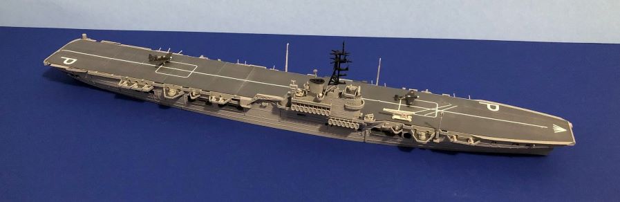 NNT Modell | HMS Triumph Aircraft Carrier 1947 | online kaufen