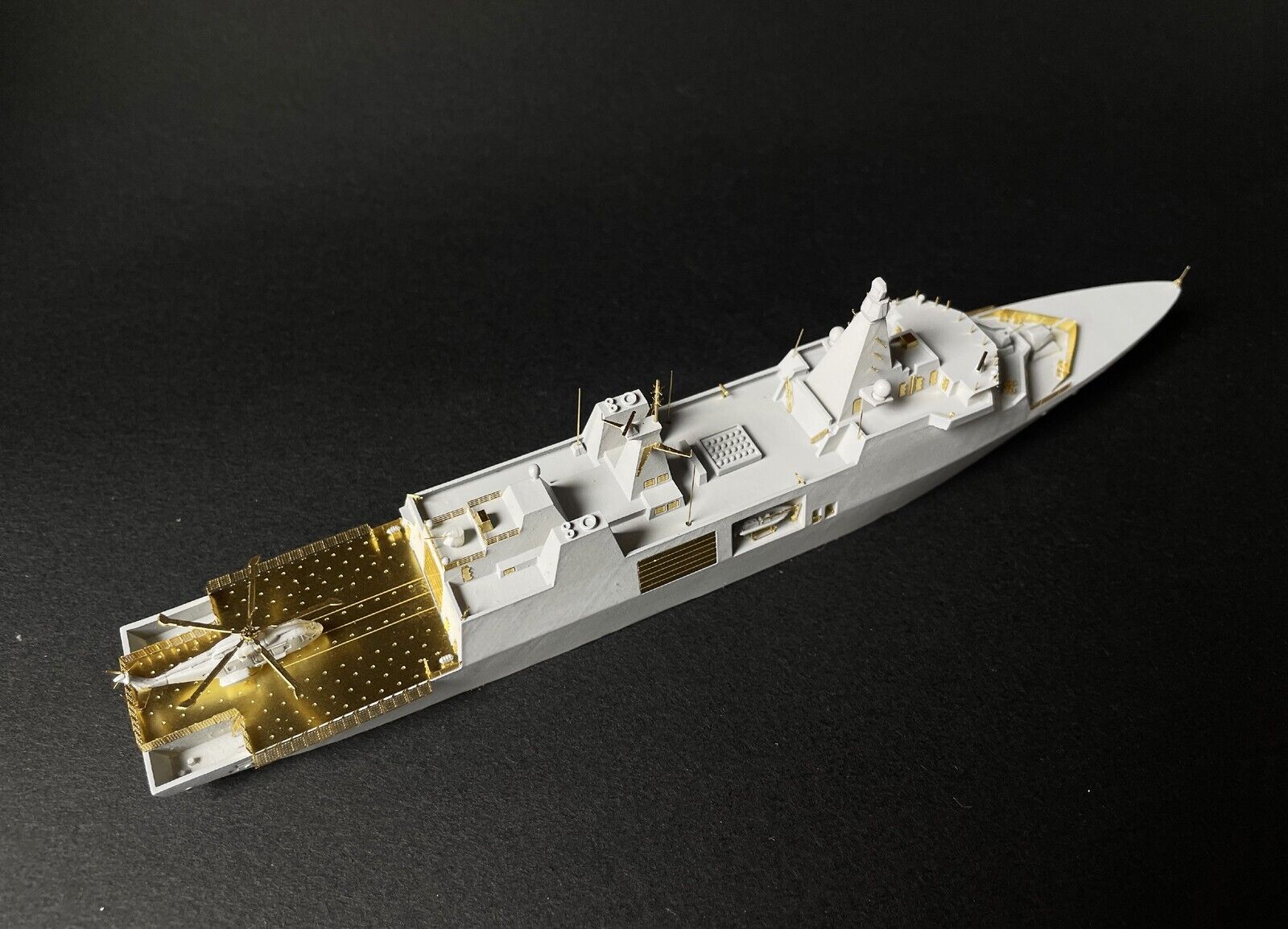 NNT Modell | HMS Venturer Type 31 Inspiration Class Frigate | online kaufen