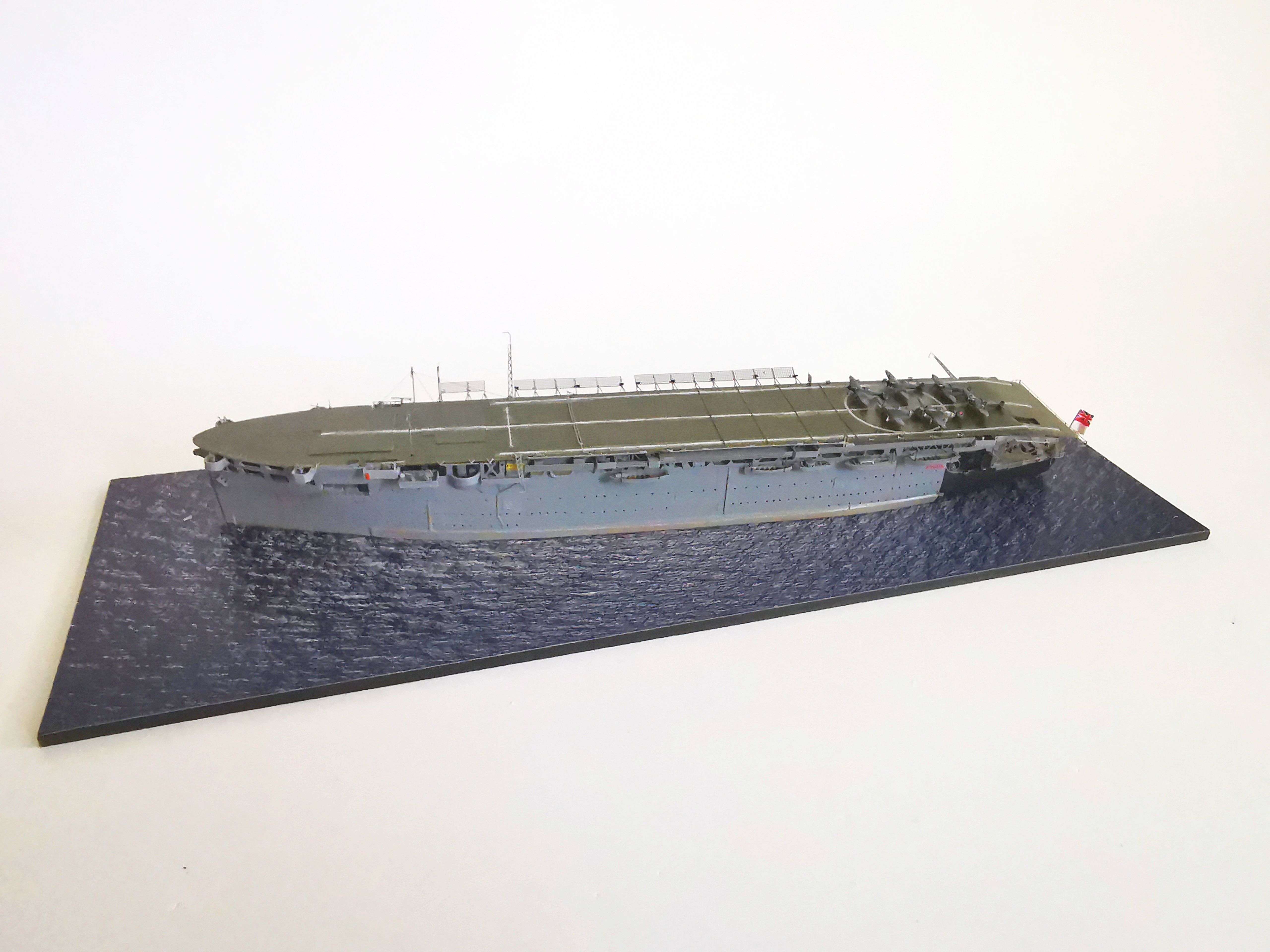 NNT Modell | HMS Argus WWII - British Aircraft Carrier | online kaufen